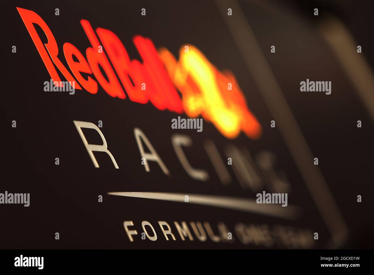 Red bull racing logo -Fotos und -Bildmaterial in hoher Auflösung – Alamy