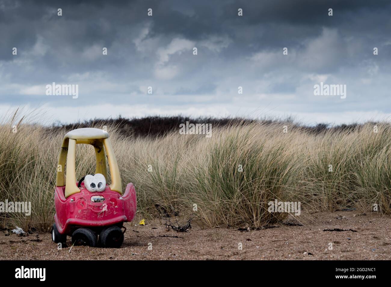 Buggy am strand -Fotos und -Bildmaterial in hoher Auflösung – Alamy
