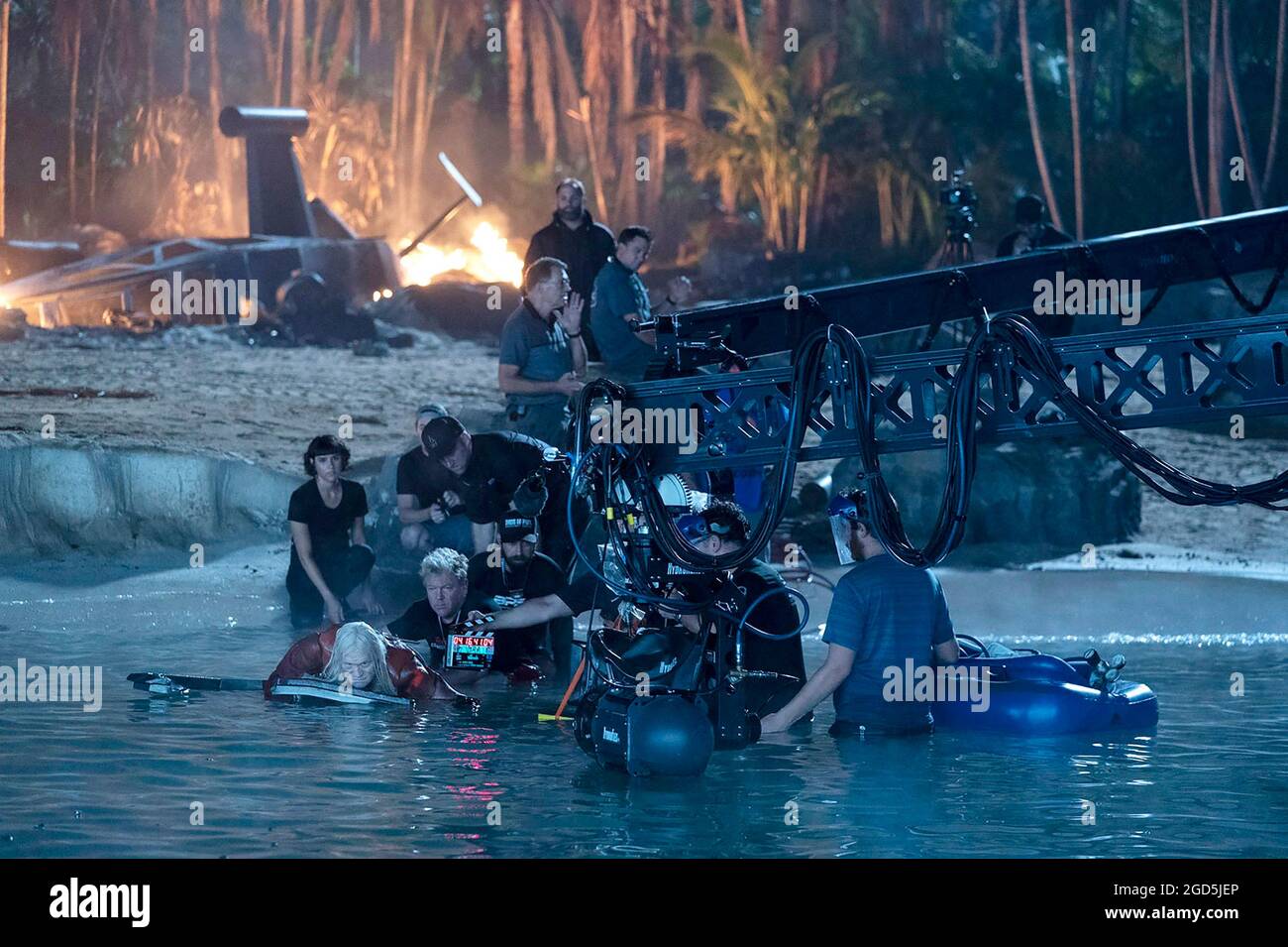 USA. Michael Rooker filmt eine Szene aus dem (C)Warner Bros. Film : The ... USA. Michael Rooker filmt eine Szene aus dem (C)Warner Bros. Film : The ...