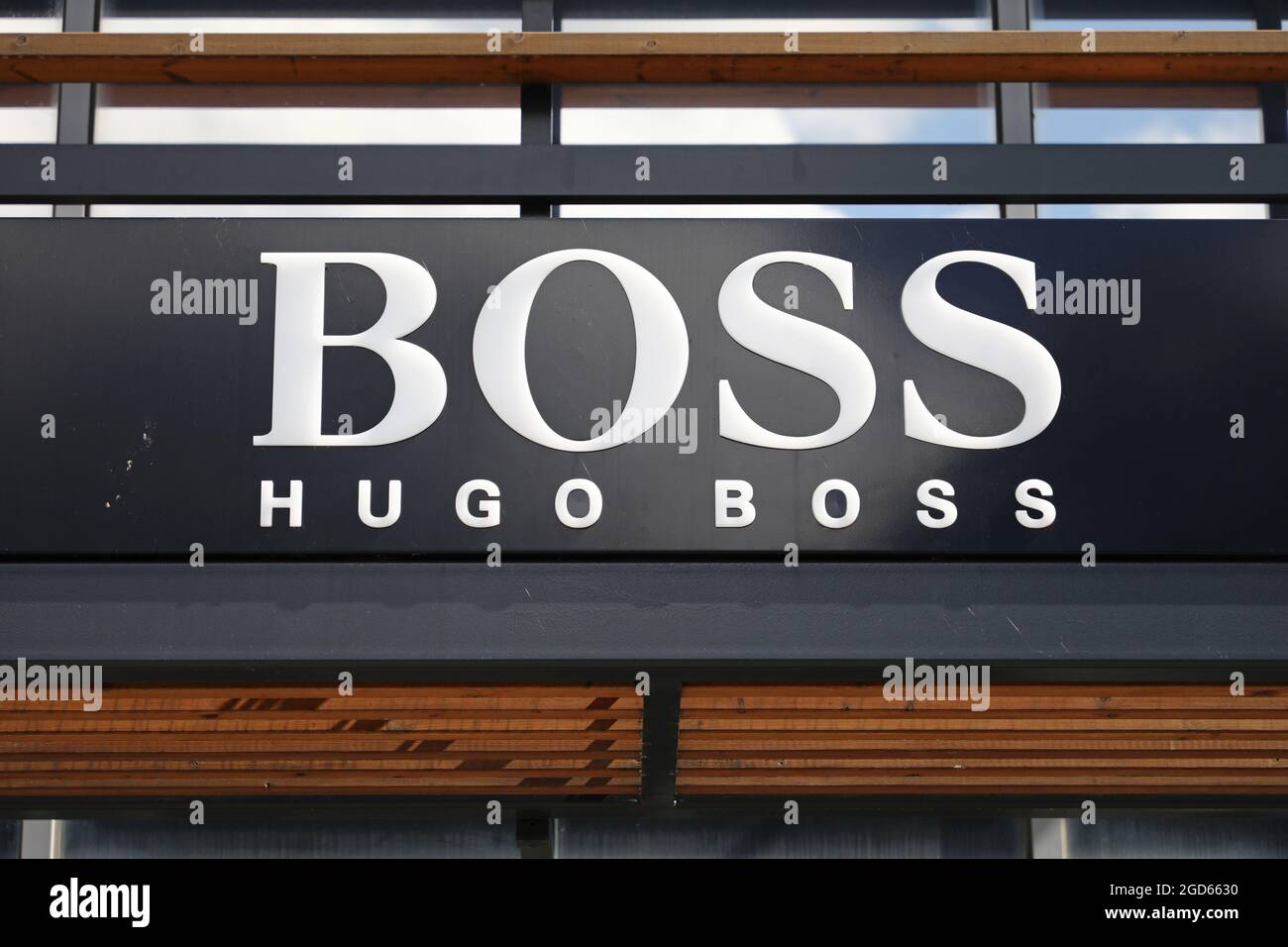 Hugo boss ag -Fotos und -Bildmaterial in hoher Auflösung – Alamy