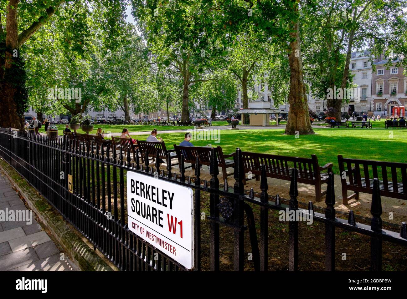 Berkeley square gardens -Fotos und -Bildmaterial in hoher Auflösung – Alamy