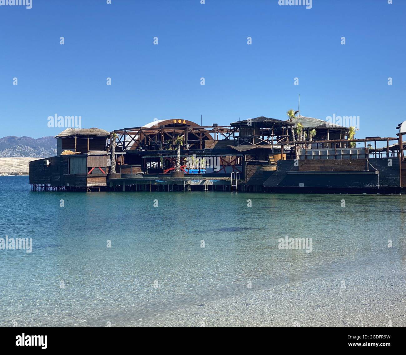Croatia beach party -Fotos und -Bildmaterial in hoher Auflösung – Alamy