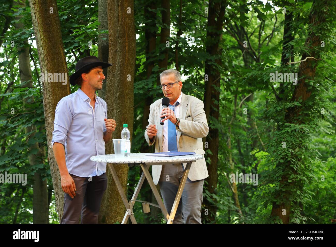 Der schauspieler alexander schafer -Fotos und -Bildmaterial in hoher ...