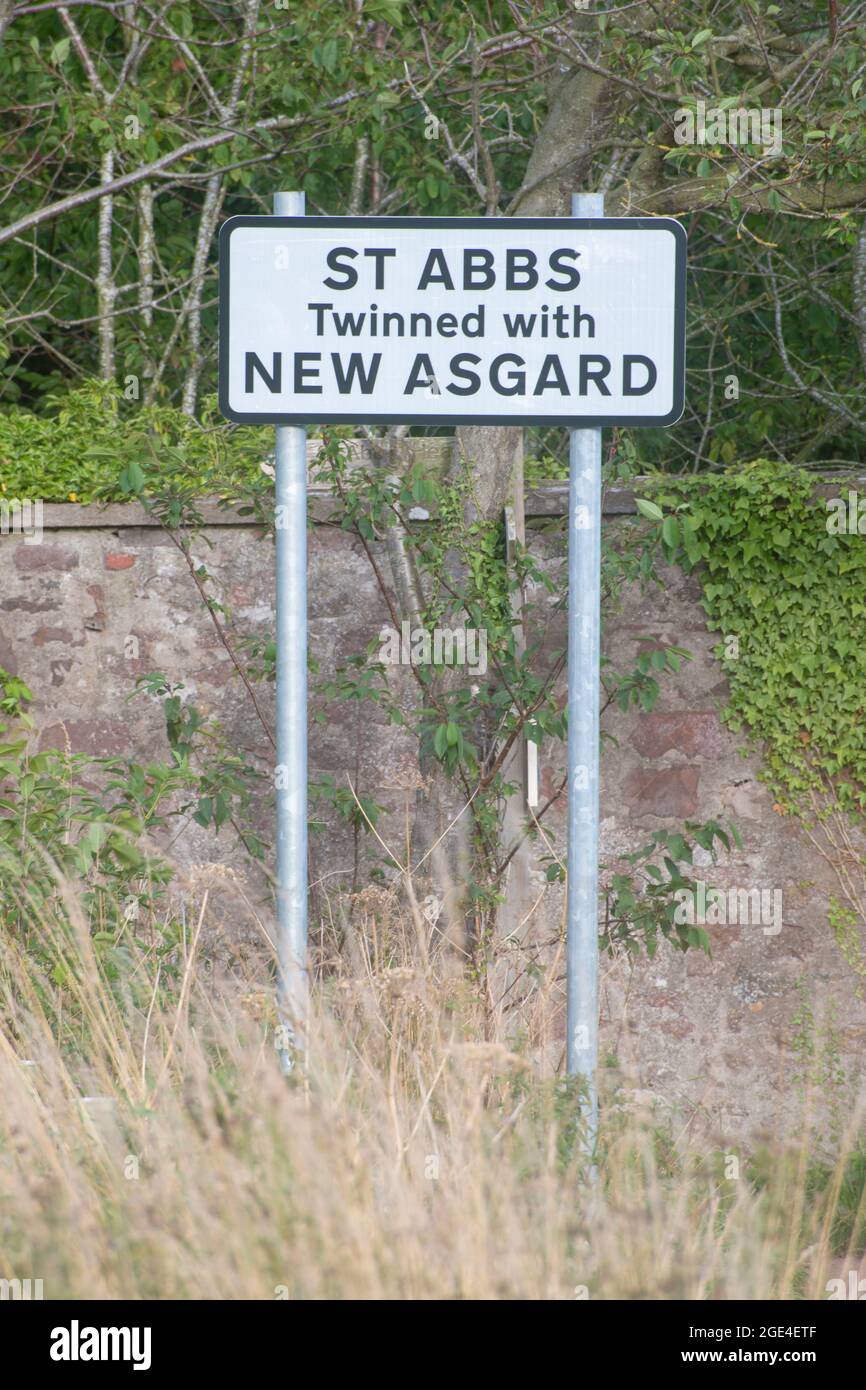 Twin Town Sign Stockfotos und -bilder Kaufen - Alamy