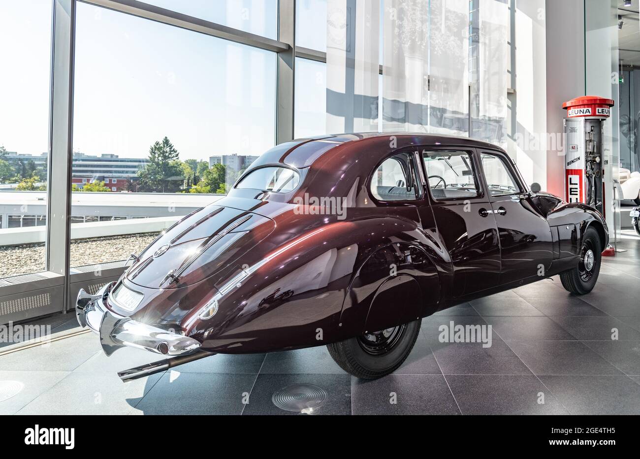 Horch 930 stromlinie -Fotos und -Bildmaterial in hoher Auflösung – Alamy