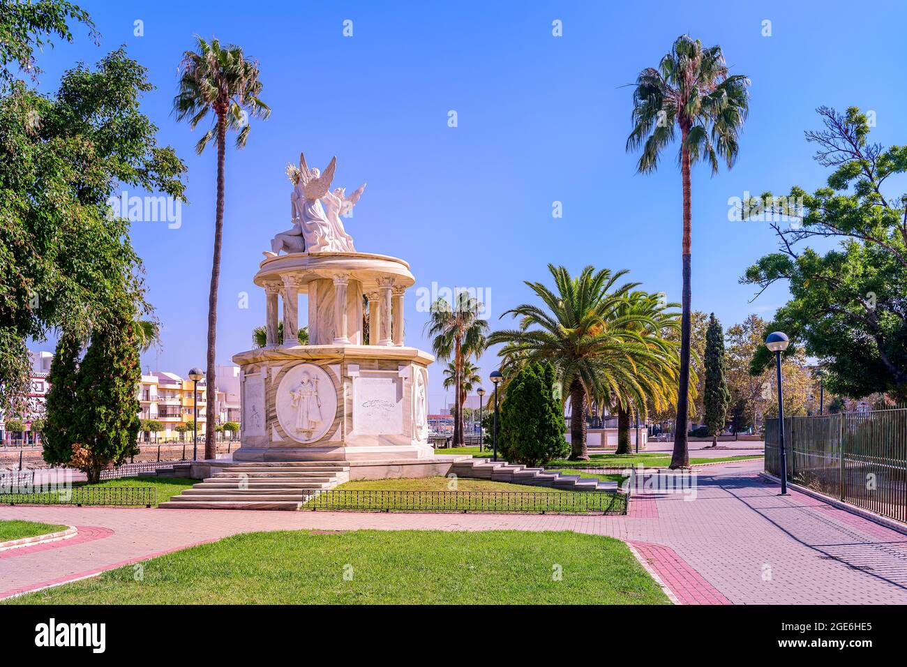 Monumento a La Virgen de las Angustias Denkmal für unsere Dame der ...