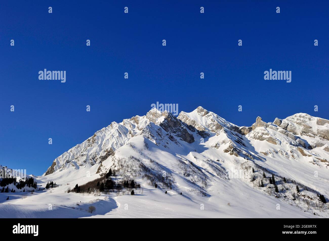 Col des aravis -Fotos und -Bildmaterial in hoher Auflösung – Alamy