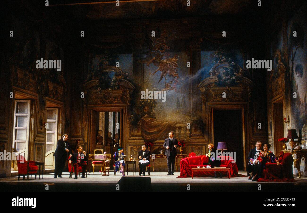 l-r: David Rendall (Flamand), William Shimell (Olivier), Lillian Watson ...