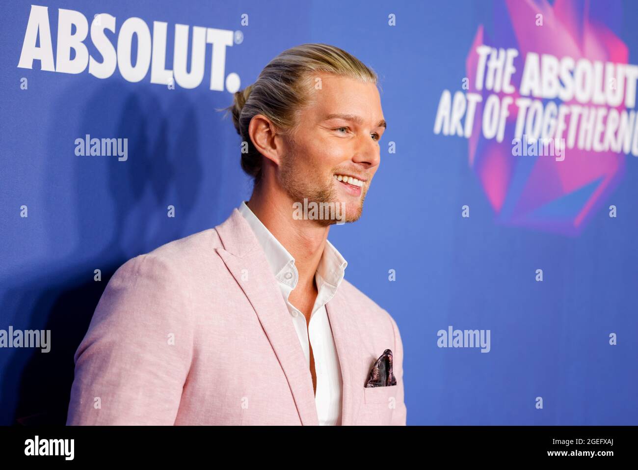 Berlin, Deutschland. August 2021. Kim Tränka kommt bei der Fotozelle ...