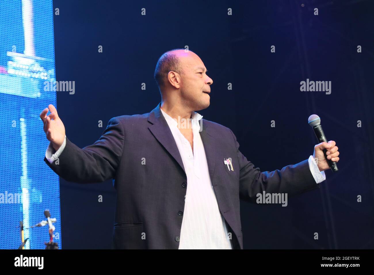 Roland gift -Fotos und -Bildmaterial in hoher Auflösung – Alamy