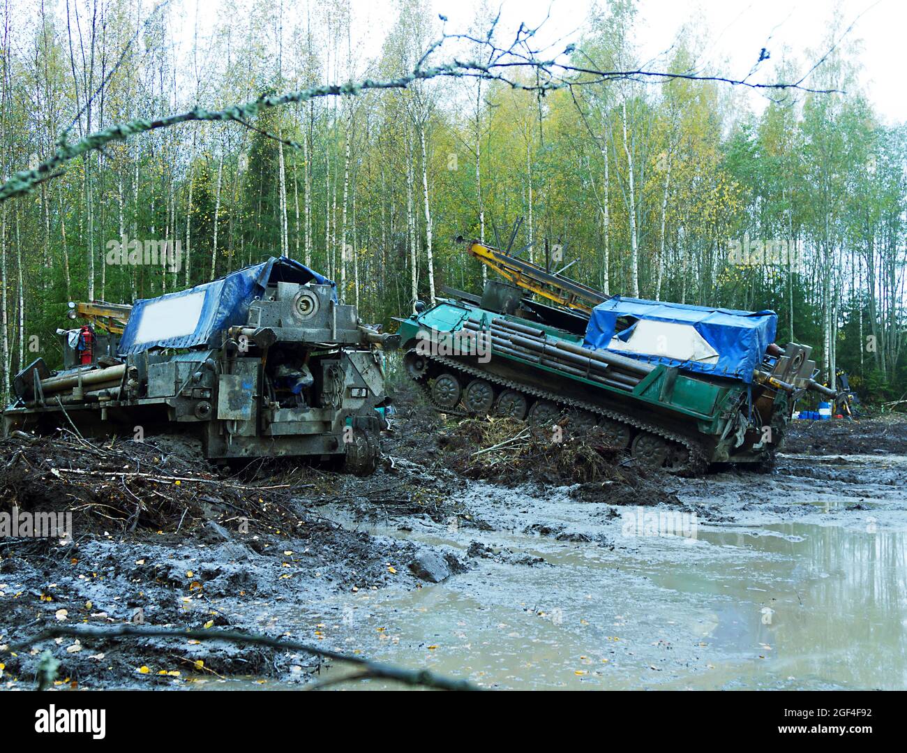 Mechanisch angetriebenes fahrzeug Stockfotos und -bilder Kaufen - Alamy