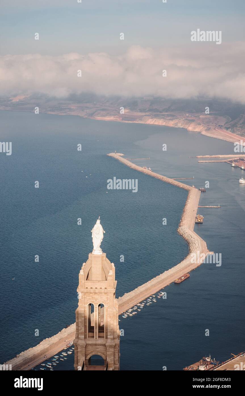 Santa cruz chapel -Fotos und -Bildmaterial in hoher Auflösung – Alamy