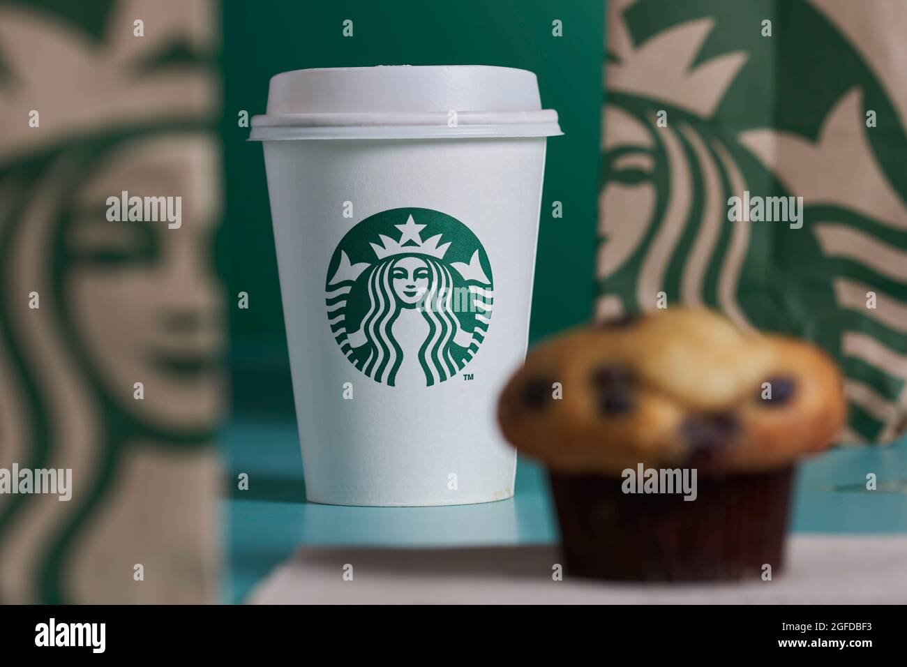 Starbucks coffee drinks -Fotos und -Bildmaterial in hoher Auflösung – Alamy