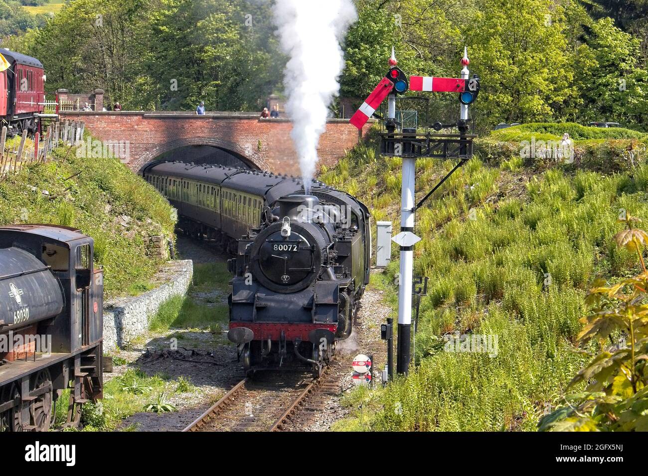 Standard 4 panzermotor -Fotos und -Bildmaterial in hoher Auflösung – Alamy