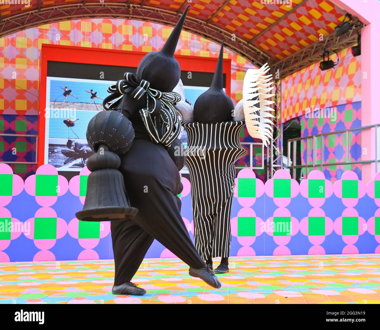 Watson tanz -Fotos und -Bildmaterial in hoher Auflösung – Alamy