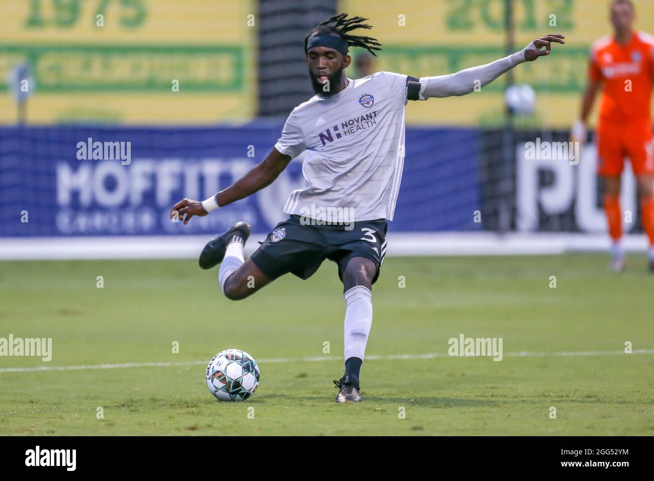 Charlotte roberts -Fotos und -Bildmaterial in hoher Auflösung – Alamy