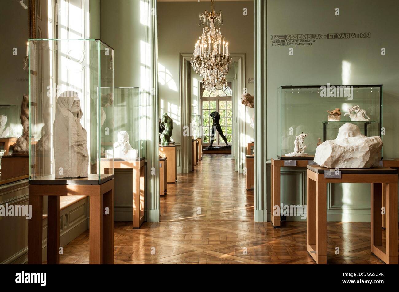 Inside rodin museum art museum -Fotos und -Bildmaterial in hoher ...