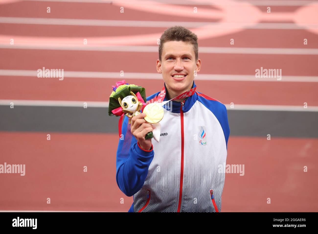 Tokio, Japan. August 2021. Paralympics: Leichtathletik, 100 m Männer, T63, Siegerehrung im ...