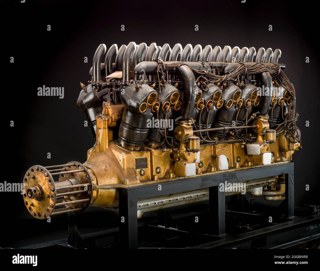First combustion engine -Fotos und -Bildmaterial in hoher Auflösung – Alamy