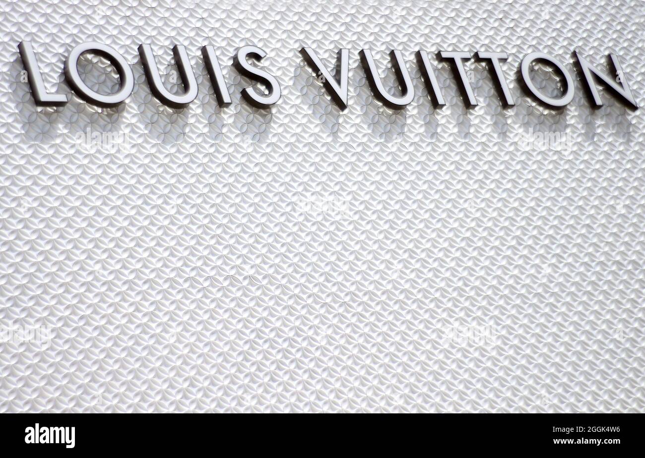 Louis Vuitton Logo Stockfotos und -bilder Kaufen - Alamy