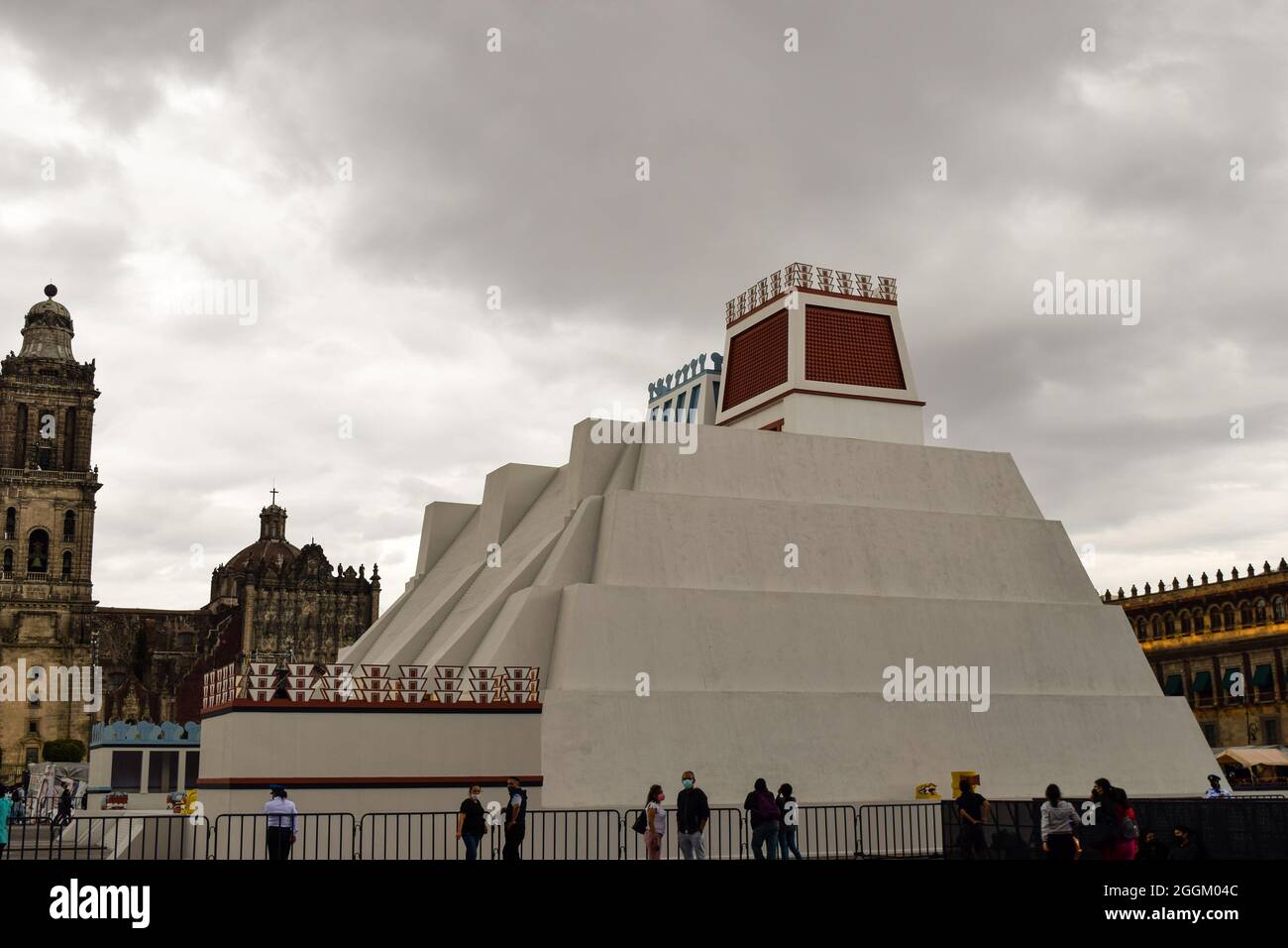 Das erste monumentale Modell des Templo Mayor aus México-Tenochtitlan ...