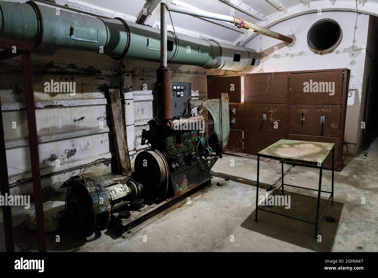 Elektrischer generator -Fotos und -Bildmaterial in hoher Auflösung – Alamy