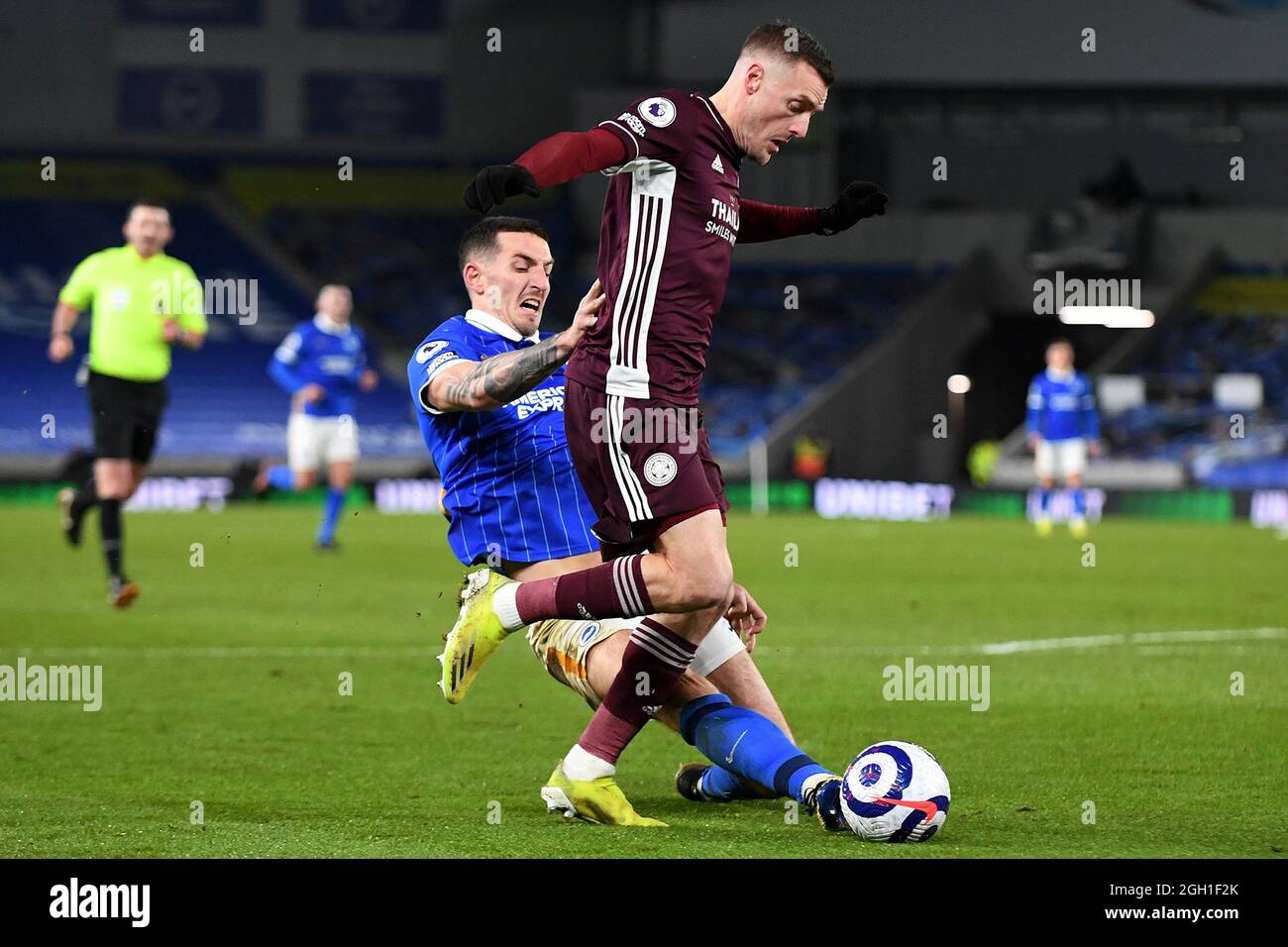 Jamie Vardy von Leicester City und Lewis Dunk von Brighton & Hove ...