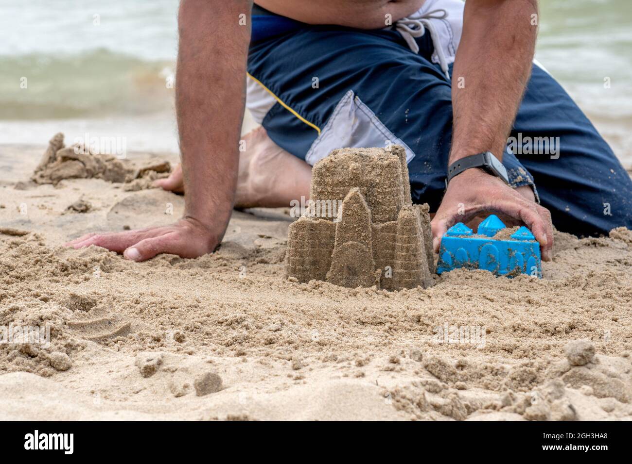 Sand perfekt zum bauen von sandburgen -Fotos und -Bildmaterial in hoher ...