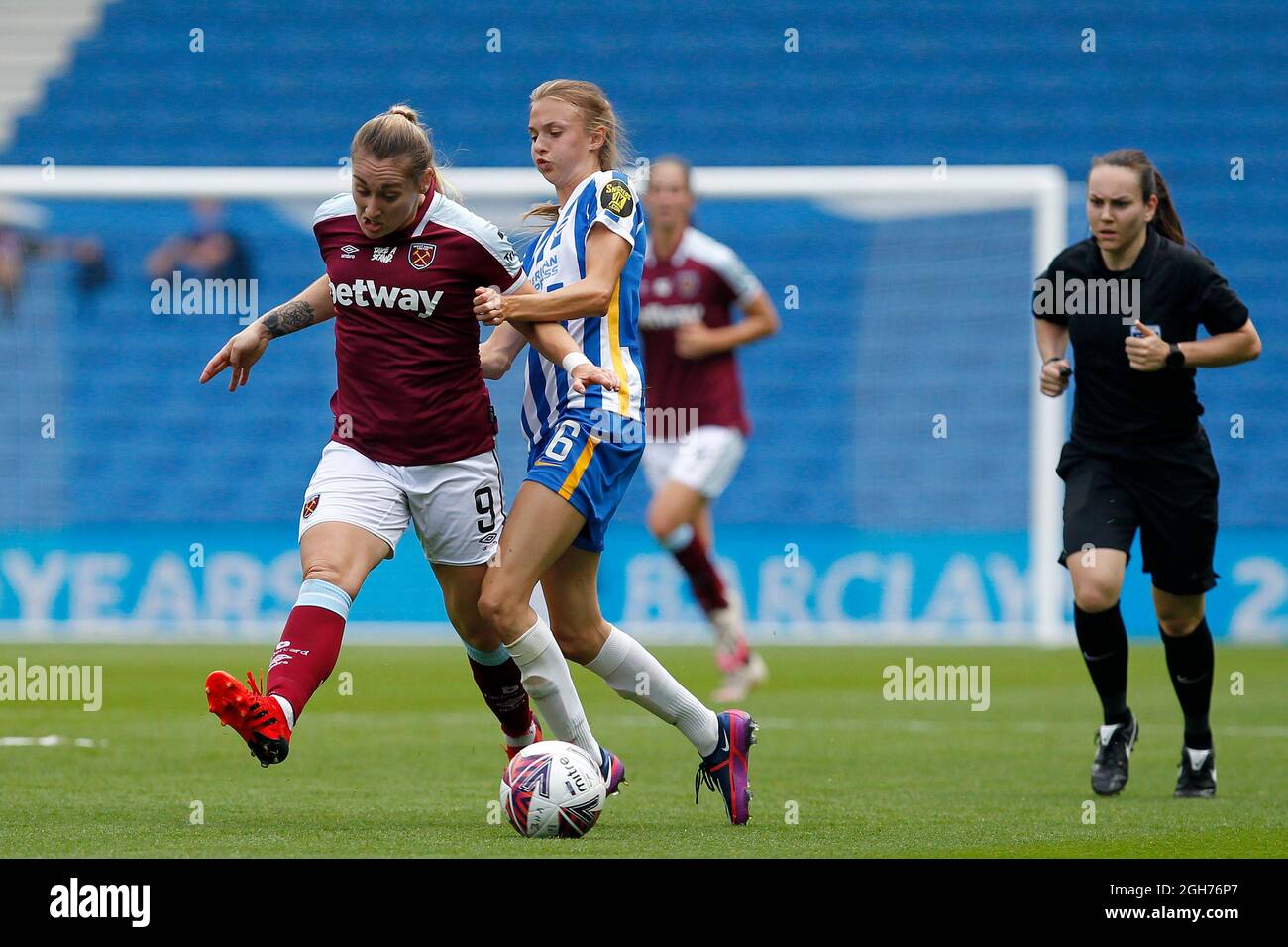 Brighton und Hove, Großbritannien. September 2021. Claudia Walker von ...