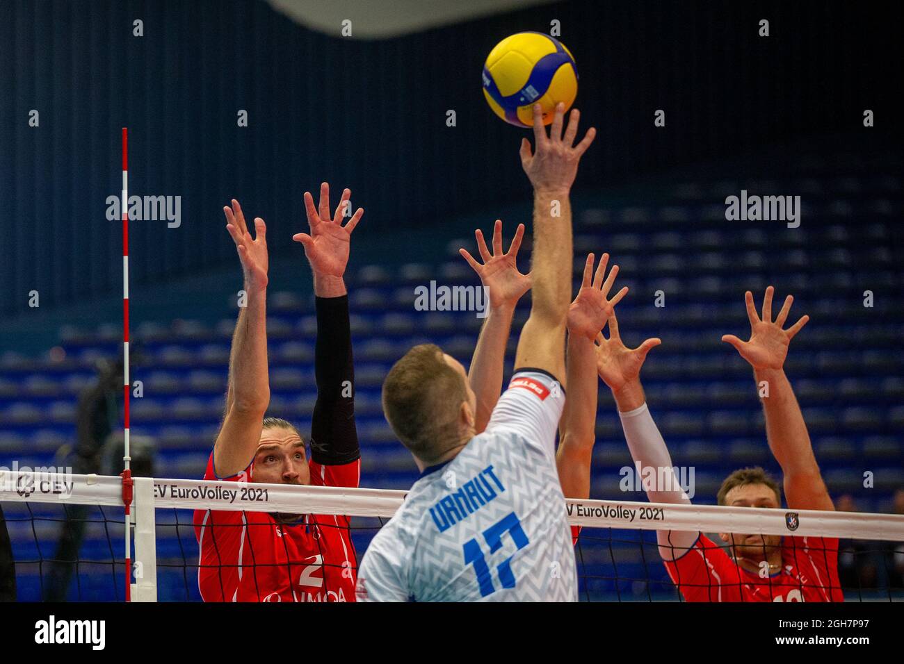 Tine urnaut -Fotos und -Bildmaterial in hoher Auflösung – Alamy