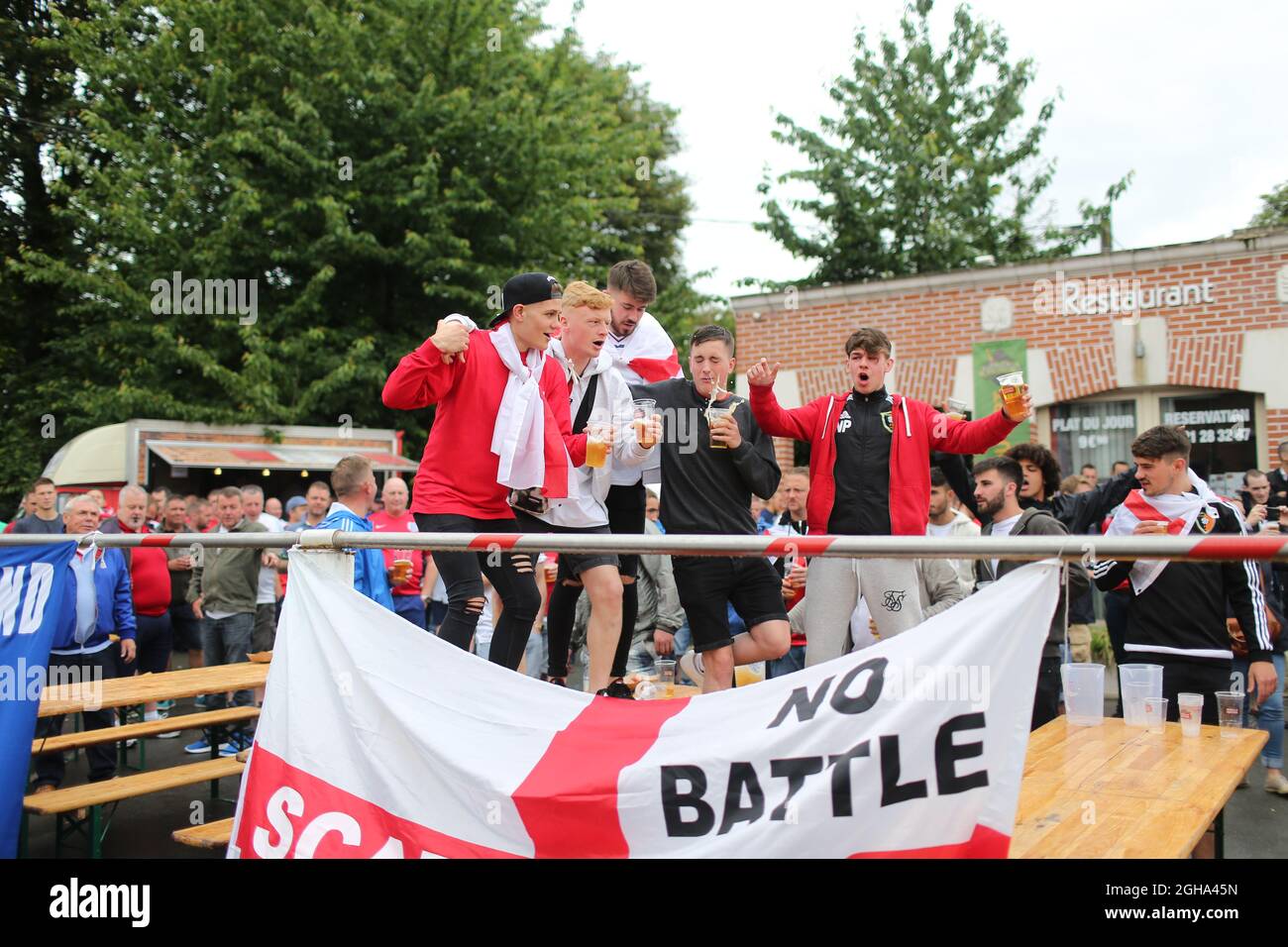 Stade felix bollaert delelis -Fotos und -Bildmaterial in hoher ...