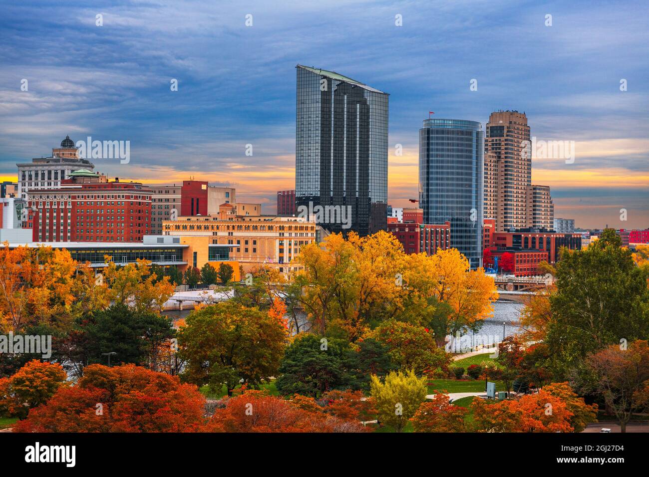 Grand Rapids, Michigan, USA Skyline im Herbst Stockfotografie - Alamy