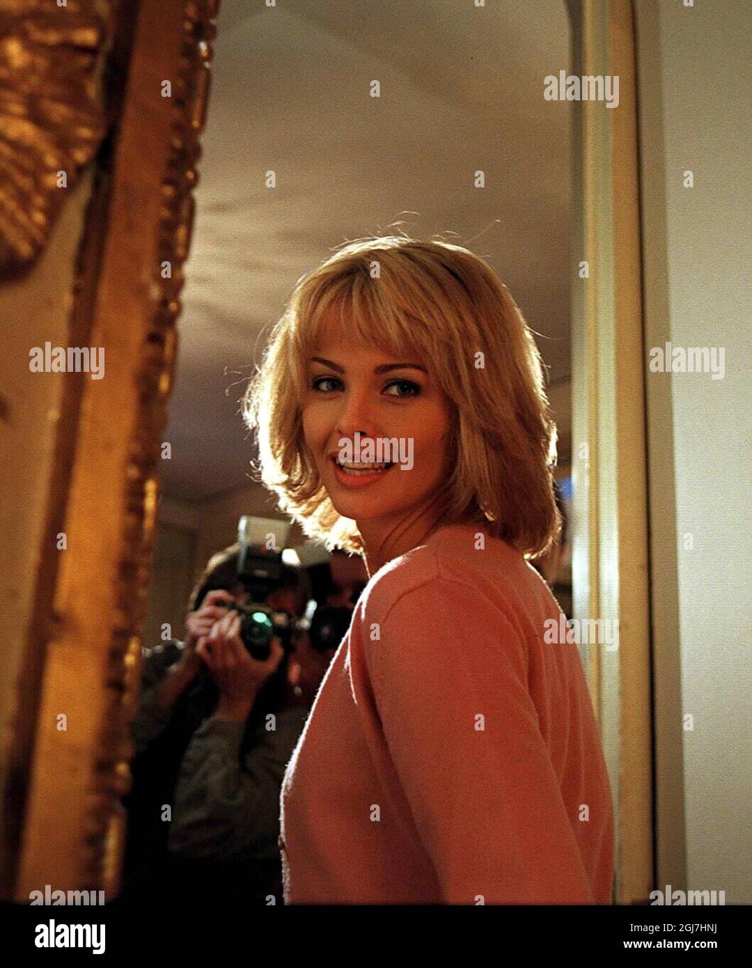 Izabella scorupco -Fotos und -Bildmaterial in hoher Auflösung - Seite 2 ...