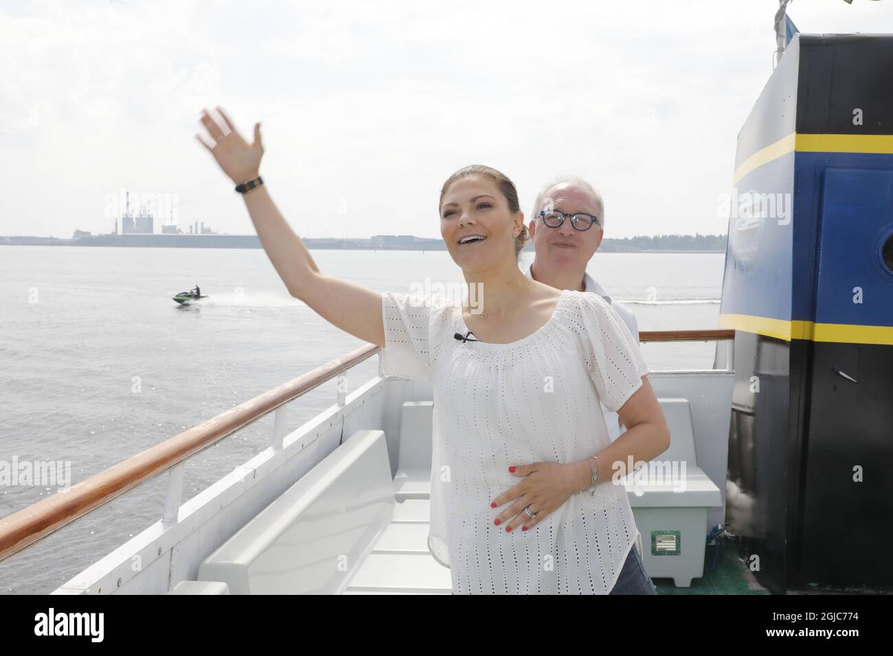 ENGELTOFTA 20190607 Kronprinzessin Victoria startet gemeinsam mit ...