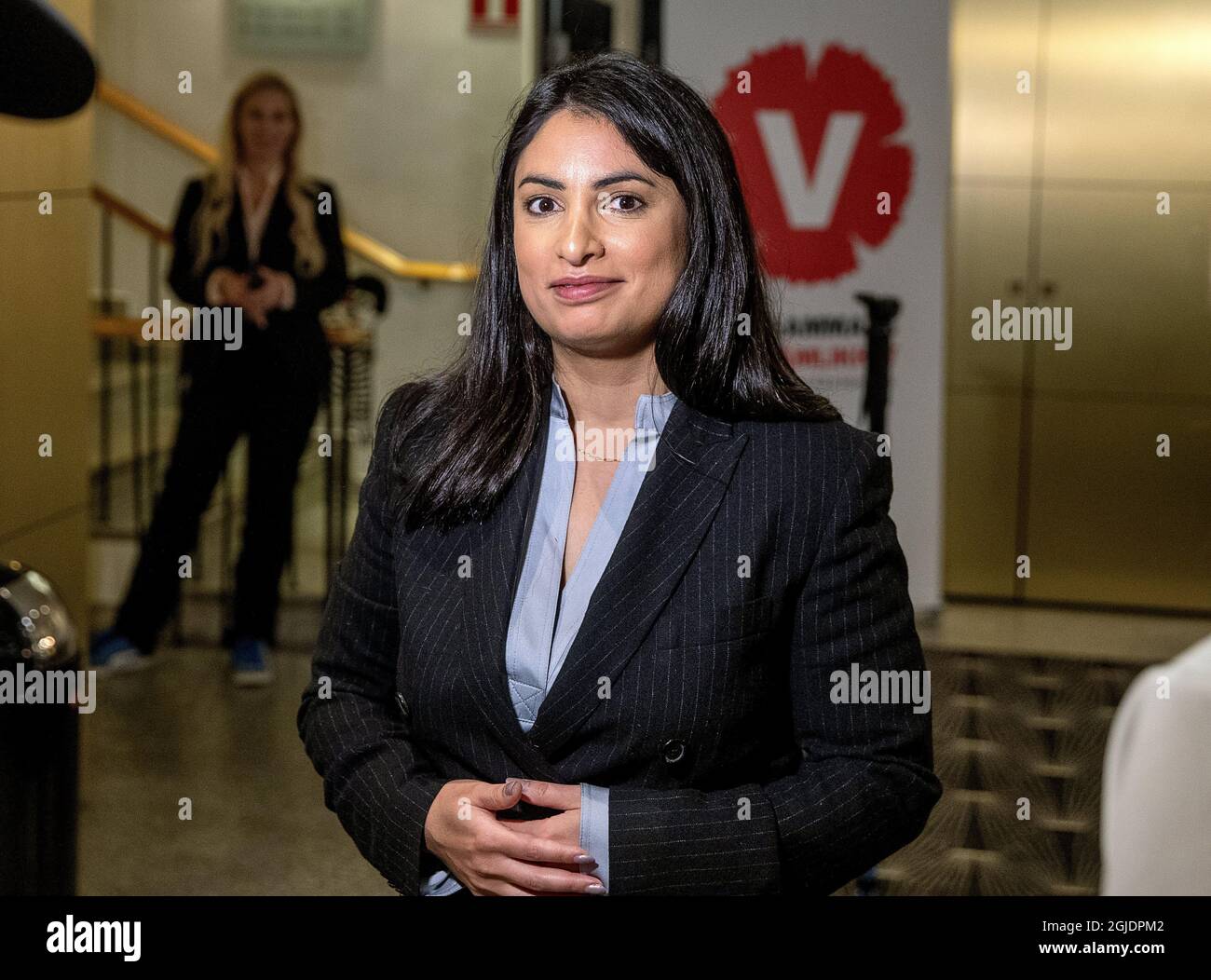 Nooshi dadgostar -Fotos und -Bildmaterial in hoher Auflösung – Alamy