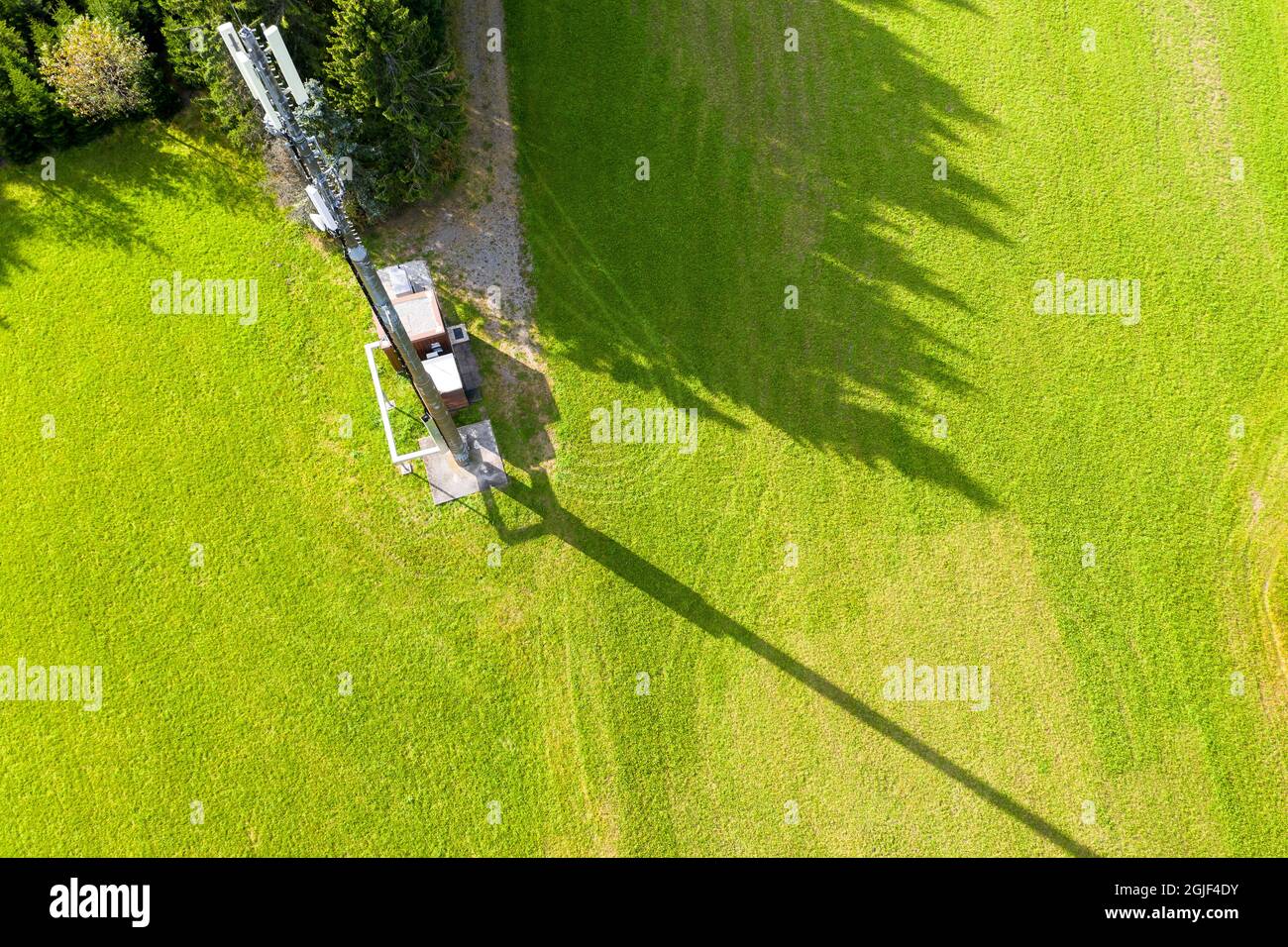 Mobile radio mast -Fotos und -Bildmaterial in hoher Auflösung – Alamy