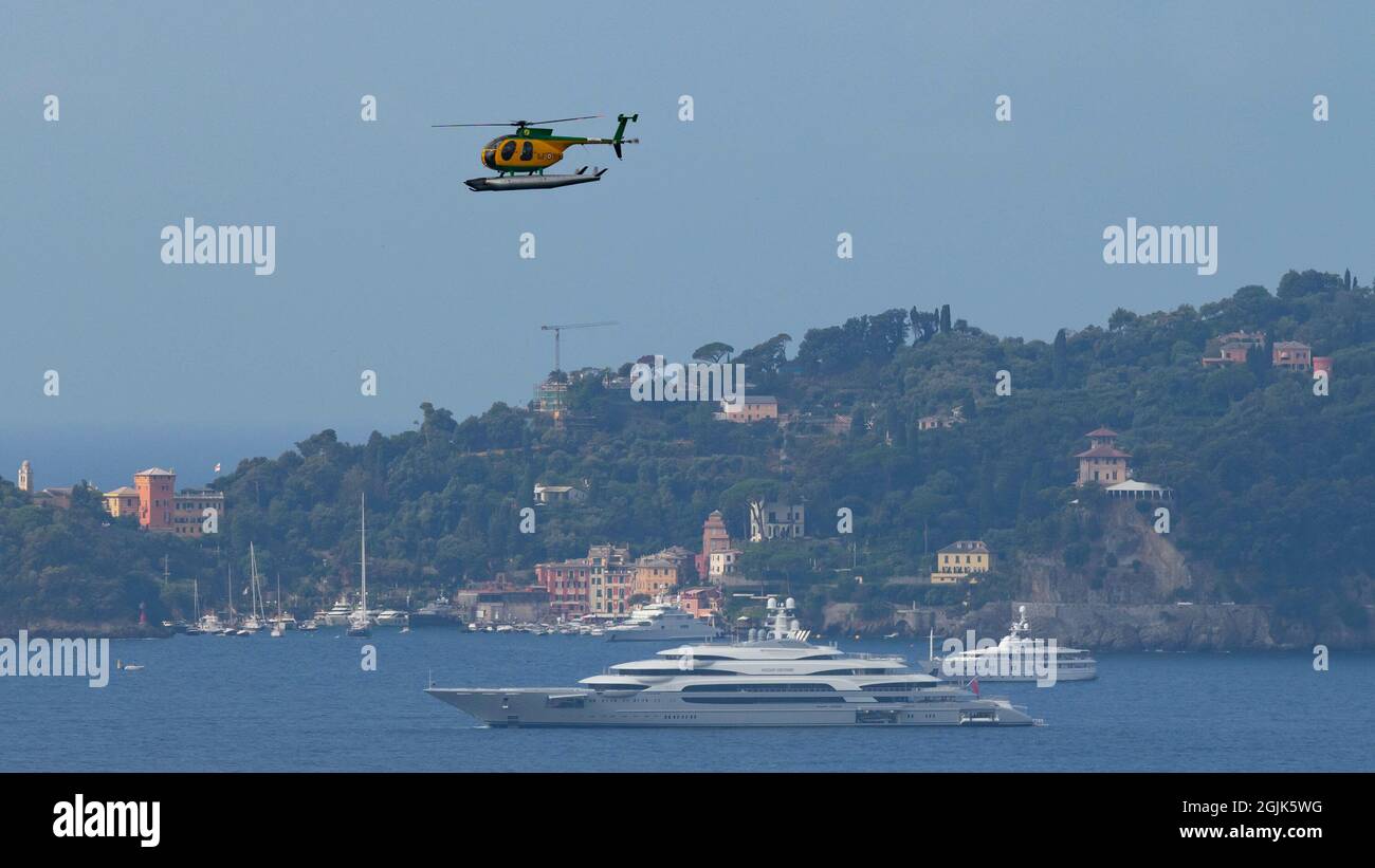 Azzam yacht -Fotos und -Bildmaterial in hoher Auflösung – Alamy
