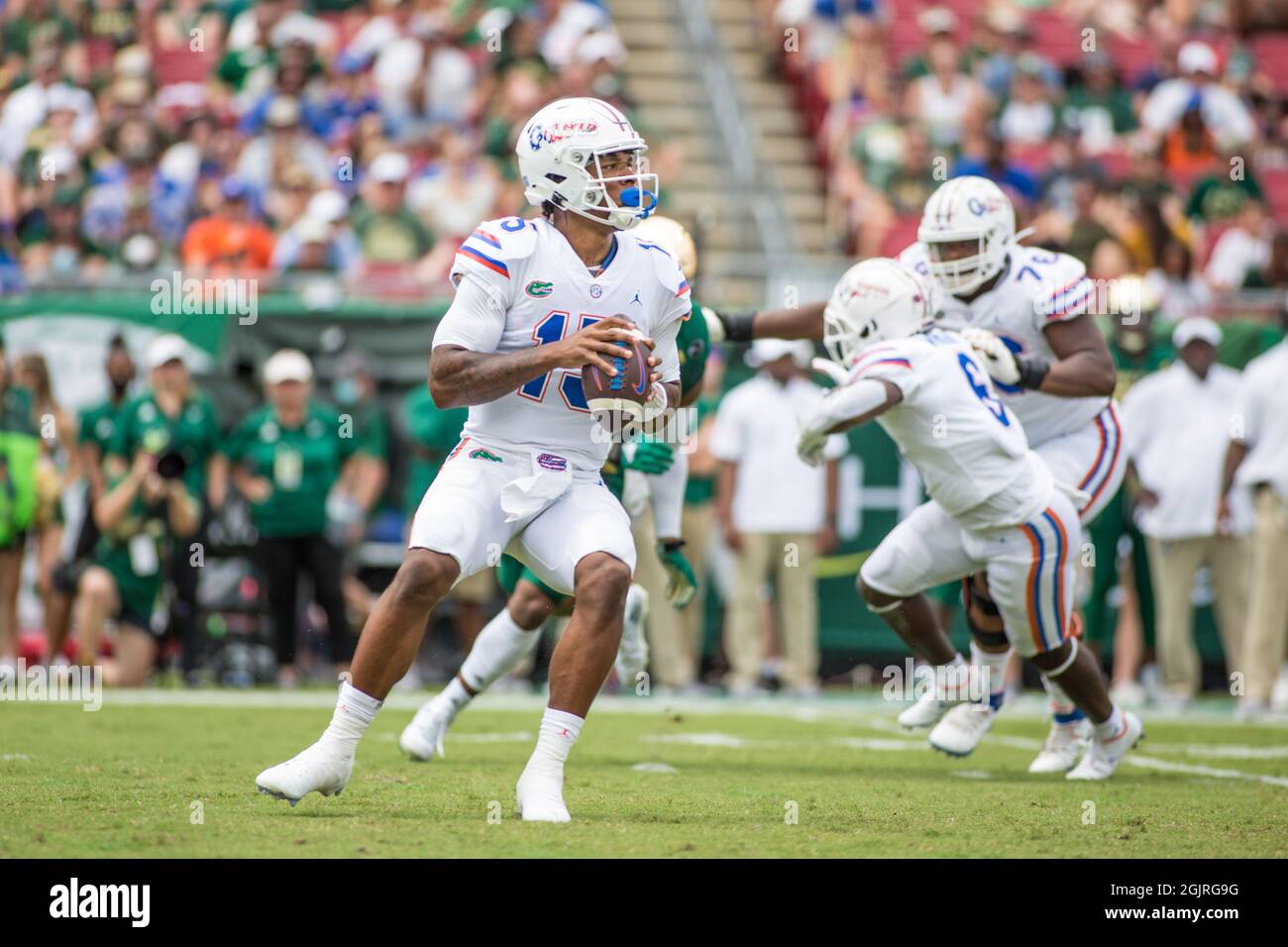 Anthony richardson -Fotos und -Bildmaterial in hoher Auflösung – Alamy