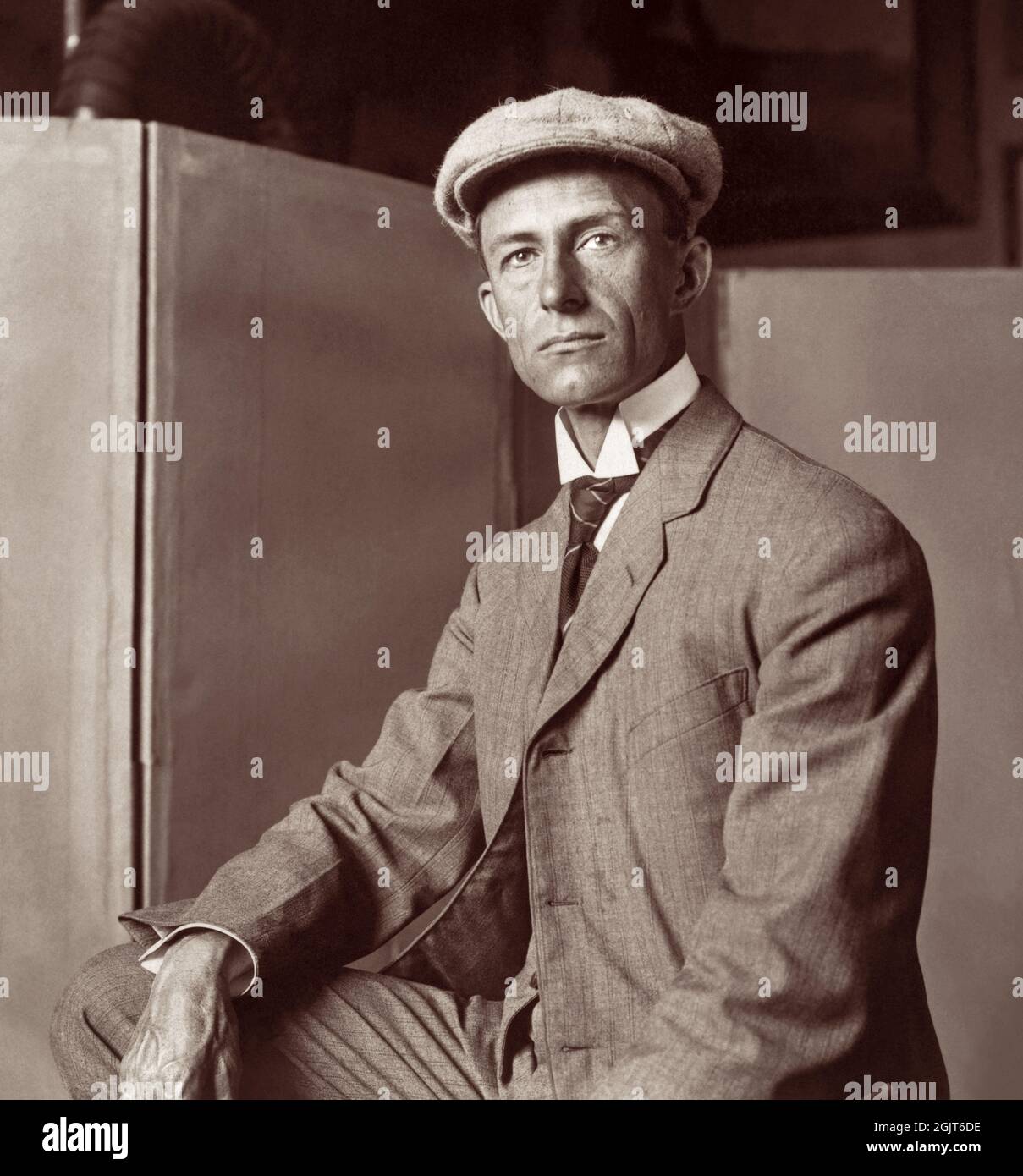 Wilbur Wright (1867-1912), der zusammen mit seinem Bruder Orville das ...