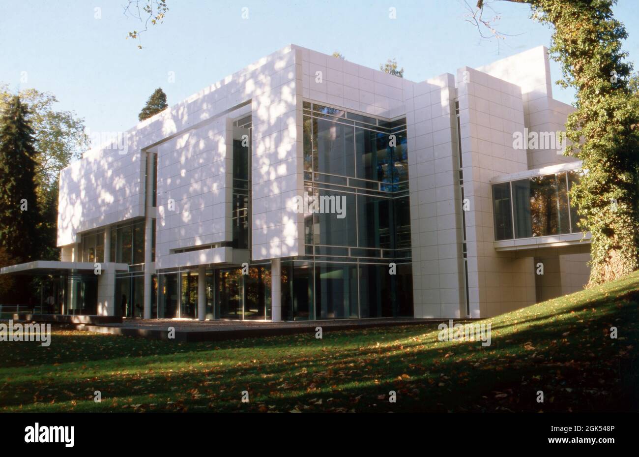 Außenansicht vom Museum Frieder Burda in Baden-Baden, Deutschland 2004 ...