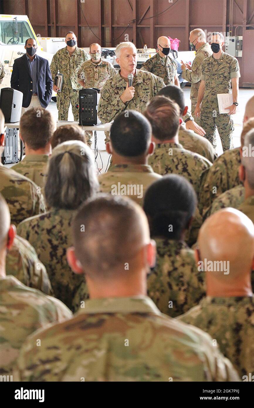 Adm craig faller -Fotos und -Bildmaterial in hoher Auflösung – Alamy