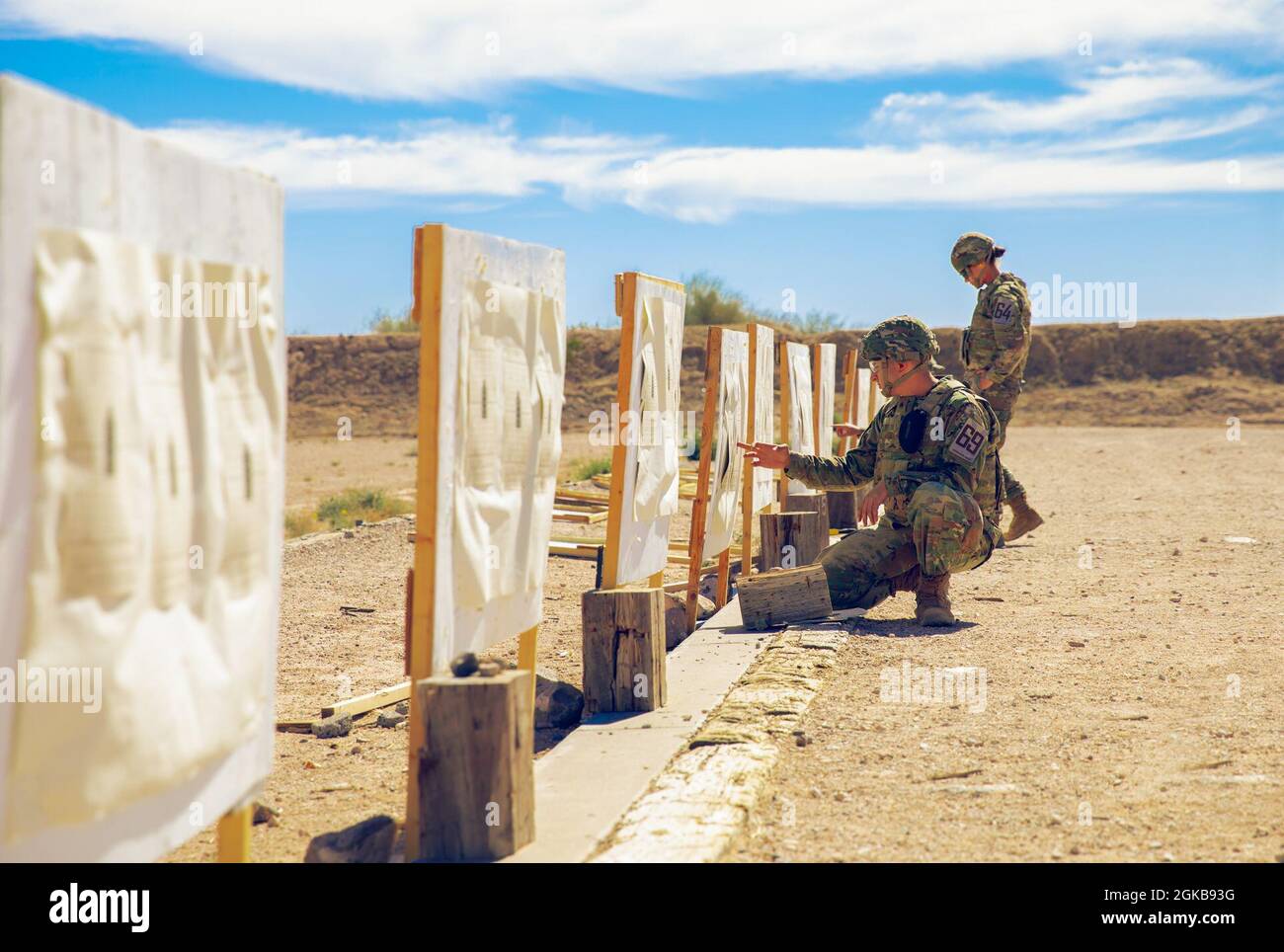 Vorherige runde -Fotos und -Bildmaterial in hoher Auflösung – Alamy