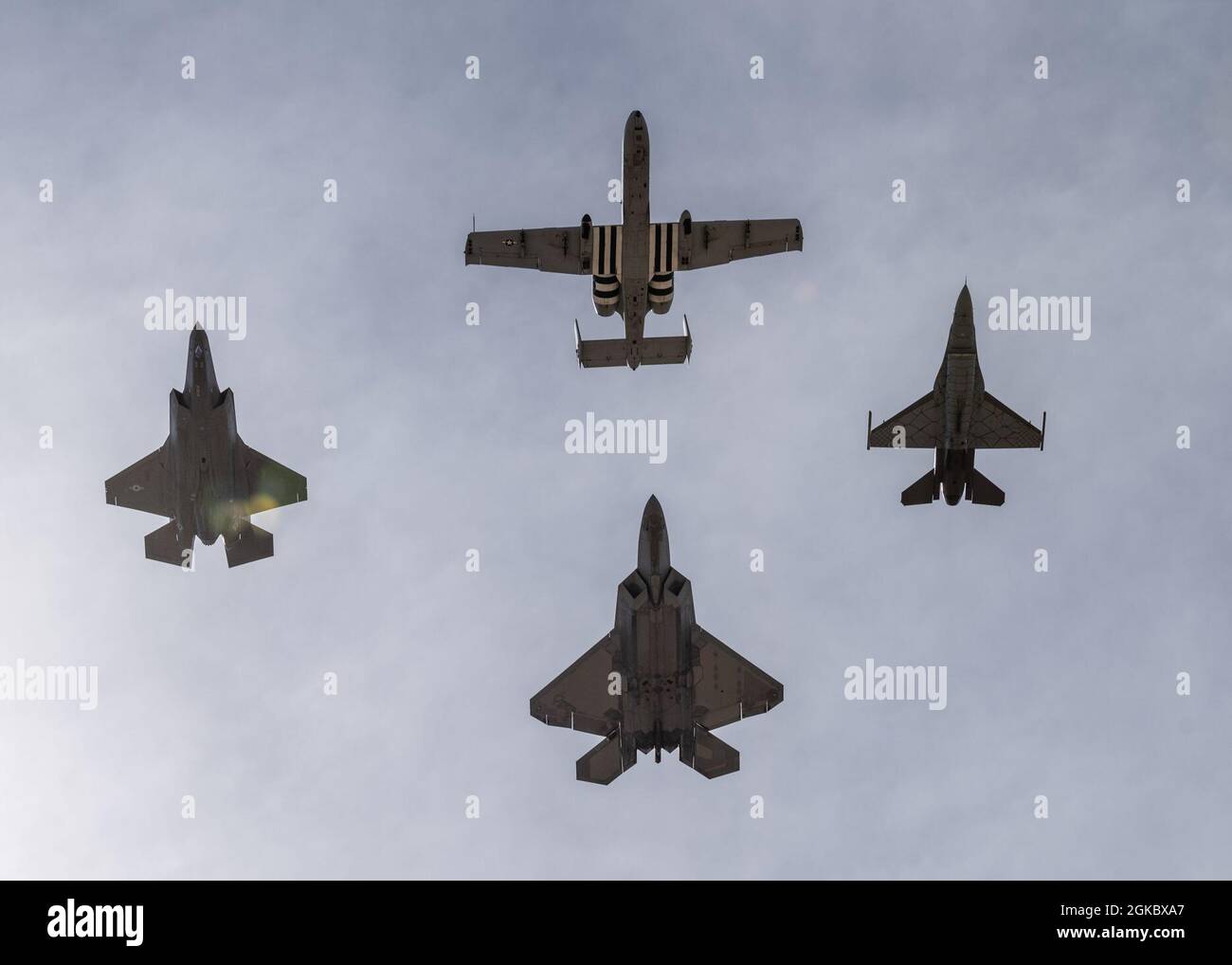 Die vier einschiffigen Jet-Demonstrationsteams des Air Combat Command ...