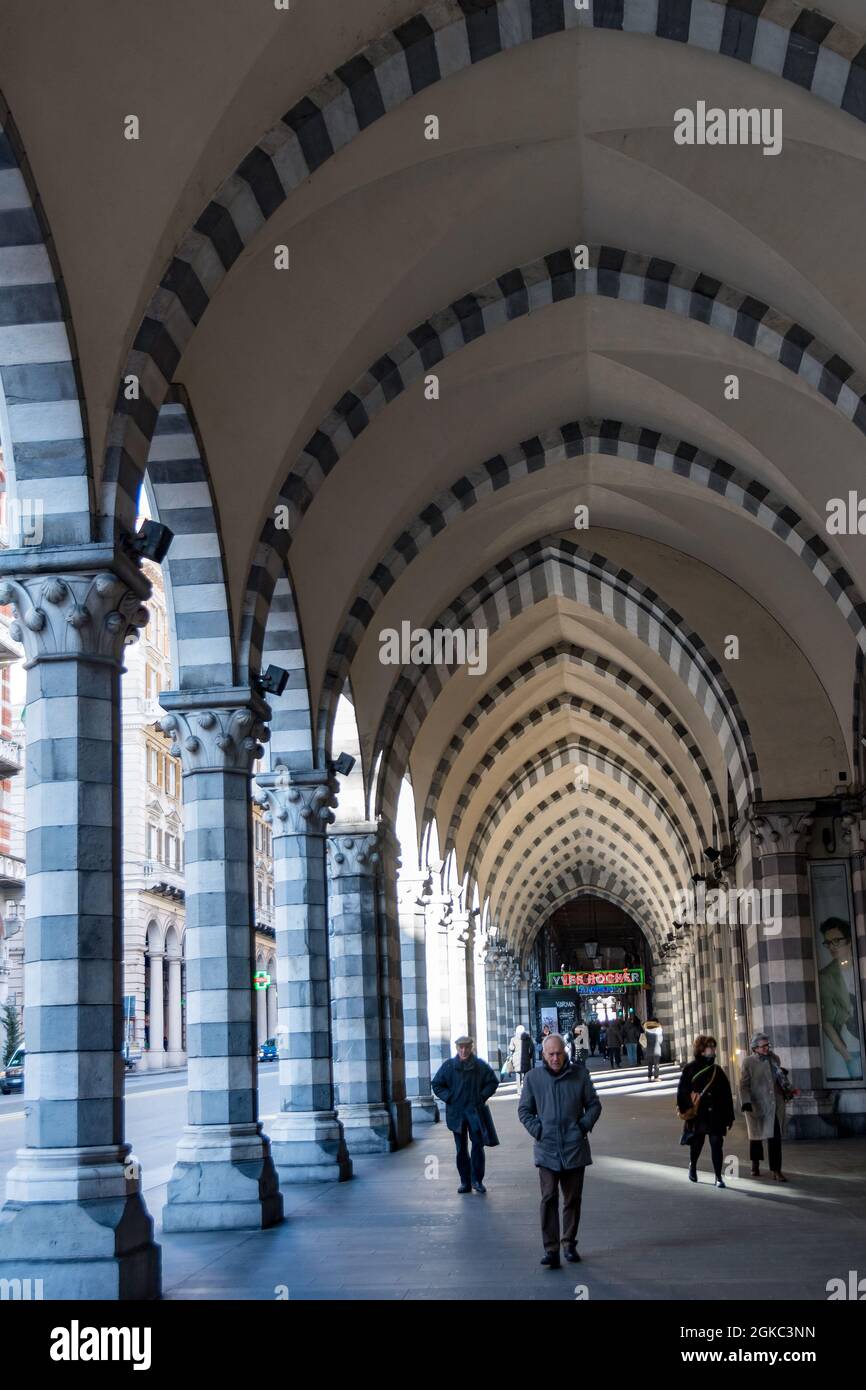 Genua menschen -Fotos und -Bildmaterial in hoher Auflösung – Alamy