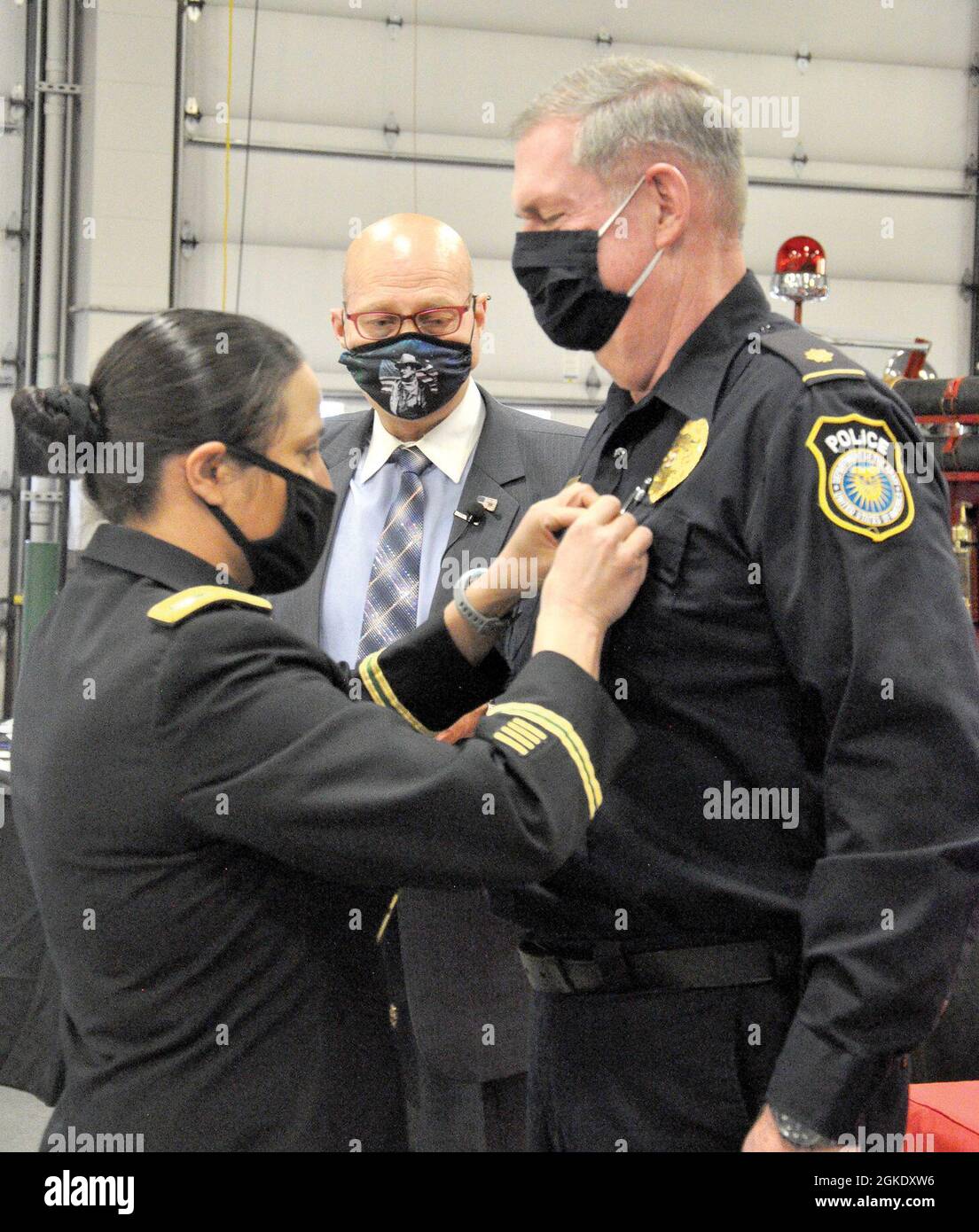 FORT CARSON, Colorado – LT. Col Ranjini T. Danaraj, Kommandant, 759. MP Bataillon und Direktor ...