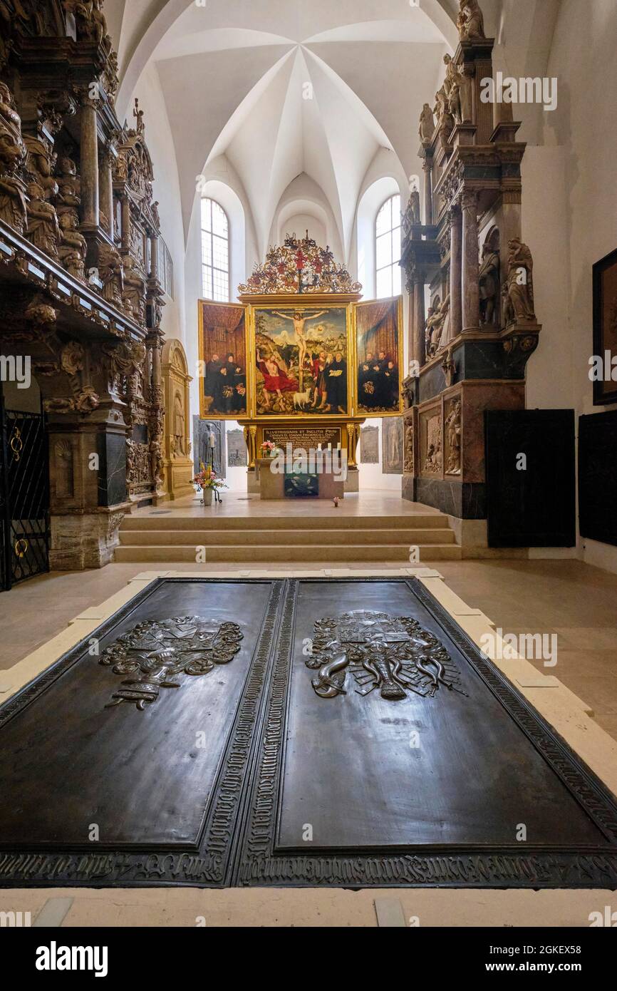 Stadtkirche St. Peter und Paul, Herderplatz mit Altarbild von Lucas ...