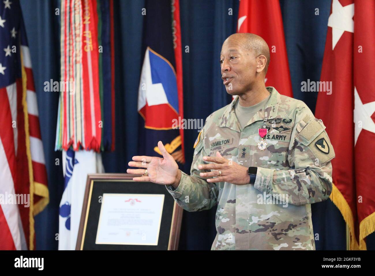 Mg charles hamilton -Fotos und -Bildmaterial in hoher Auflösung – Alamy