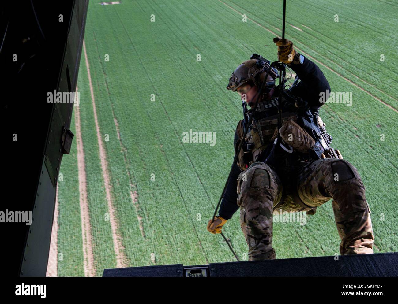 Ein US Air Force Special Tactics Operator, der der 321. Special Tactics ...