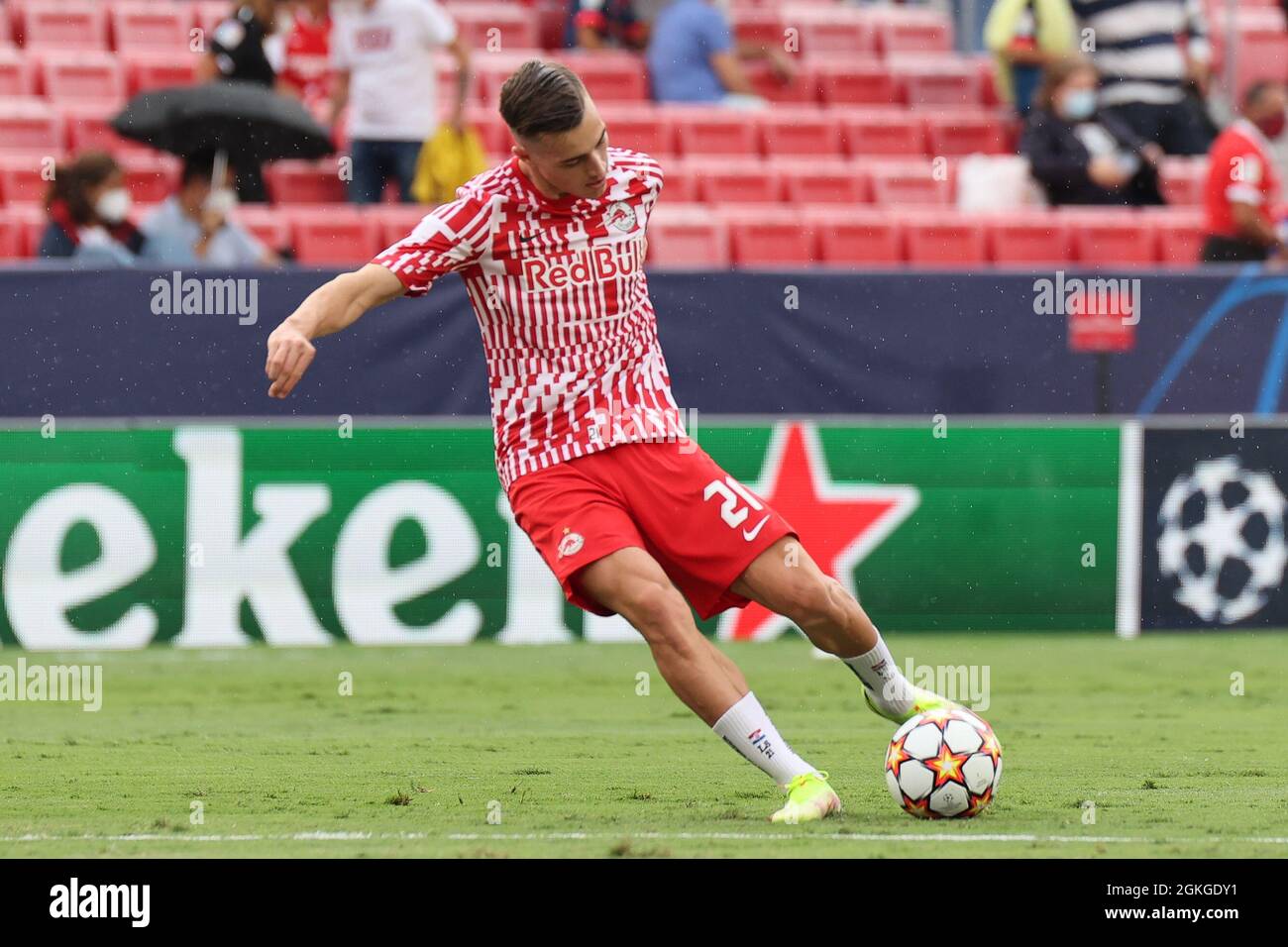 Luka sucic vom rb salzburg -Fotos und -Bildmaterial in hoher Auflösung ... Luka sucic vom rb salzburg -Fotos und -Bildmaterial in hoher Auflösung ...