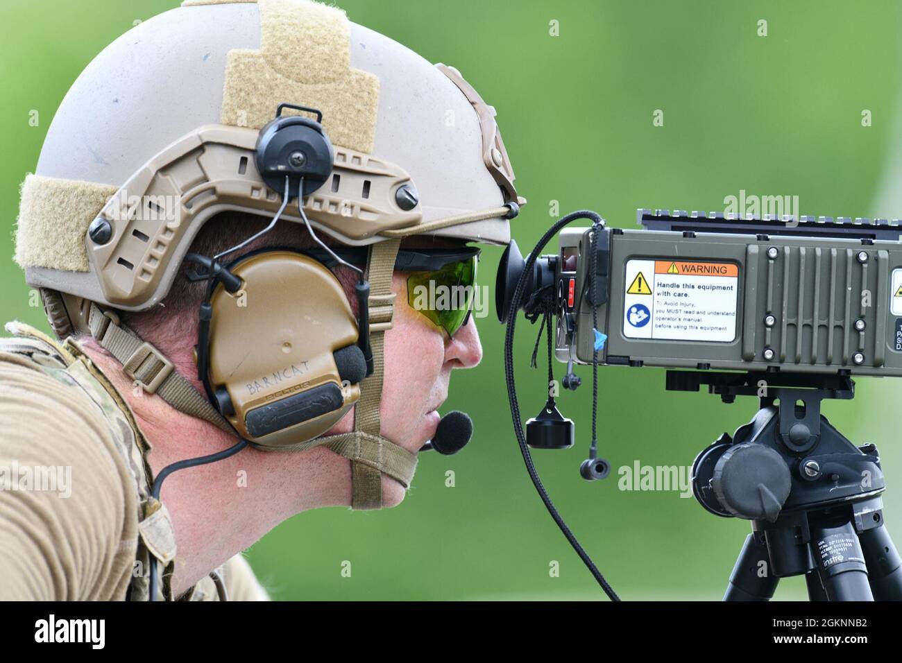 Ein Joint Terminal Attack Controller der US-Luftwaffe, der 2D Air ...